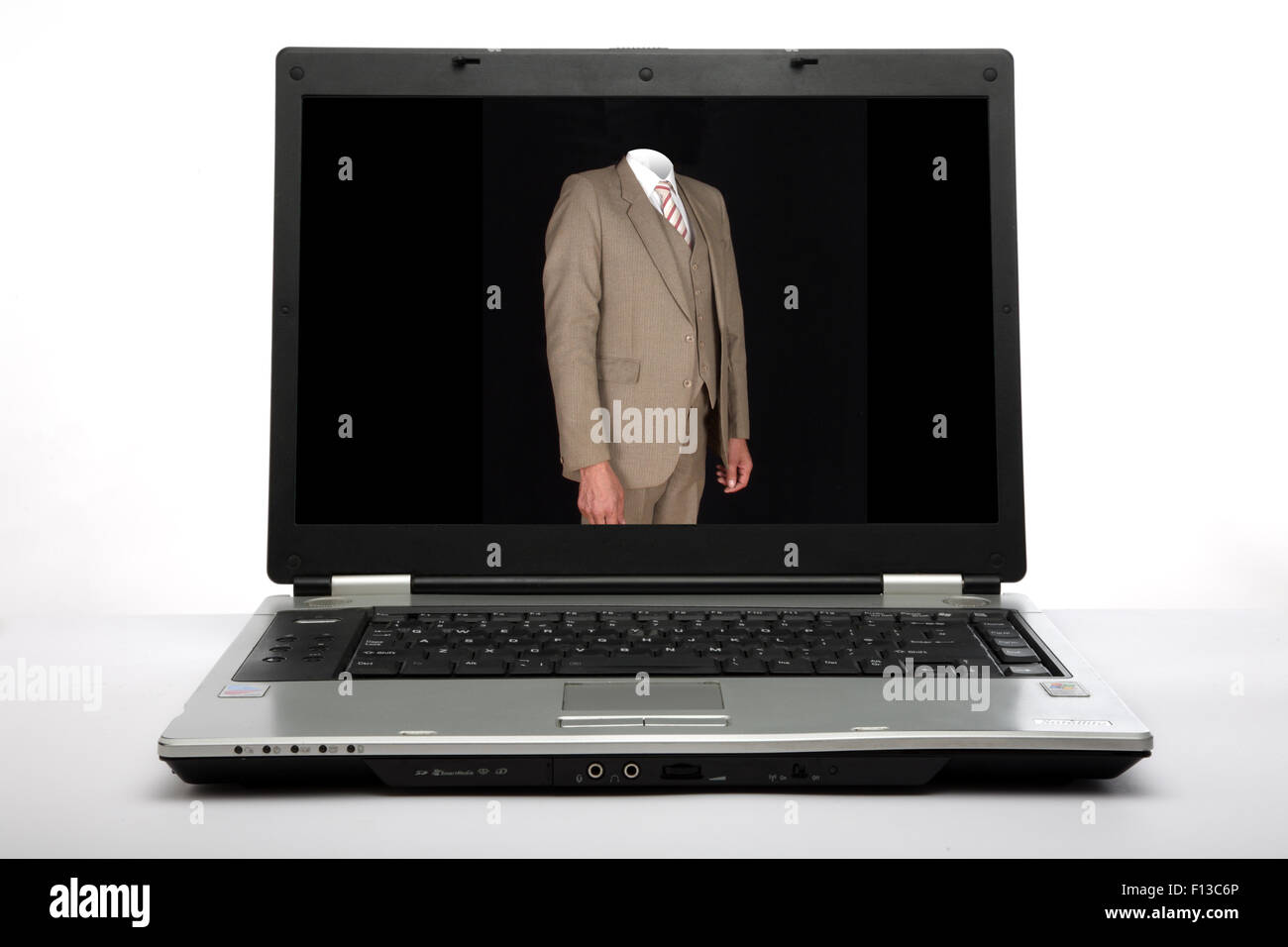 Anonymity hi-res stock photography and images - Alamy