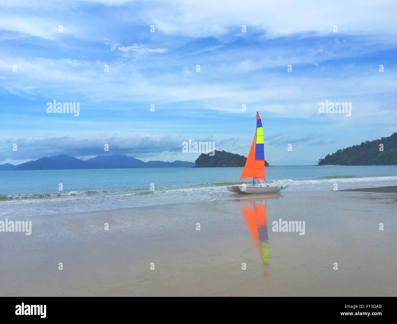 Catamaran on beach island hi-res stock photography and images - Alamy