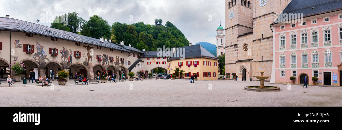 Castle courtyard in town of Berchtesgaden, Germany Stock Photo - Alamy