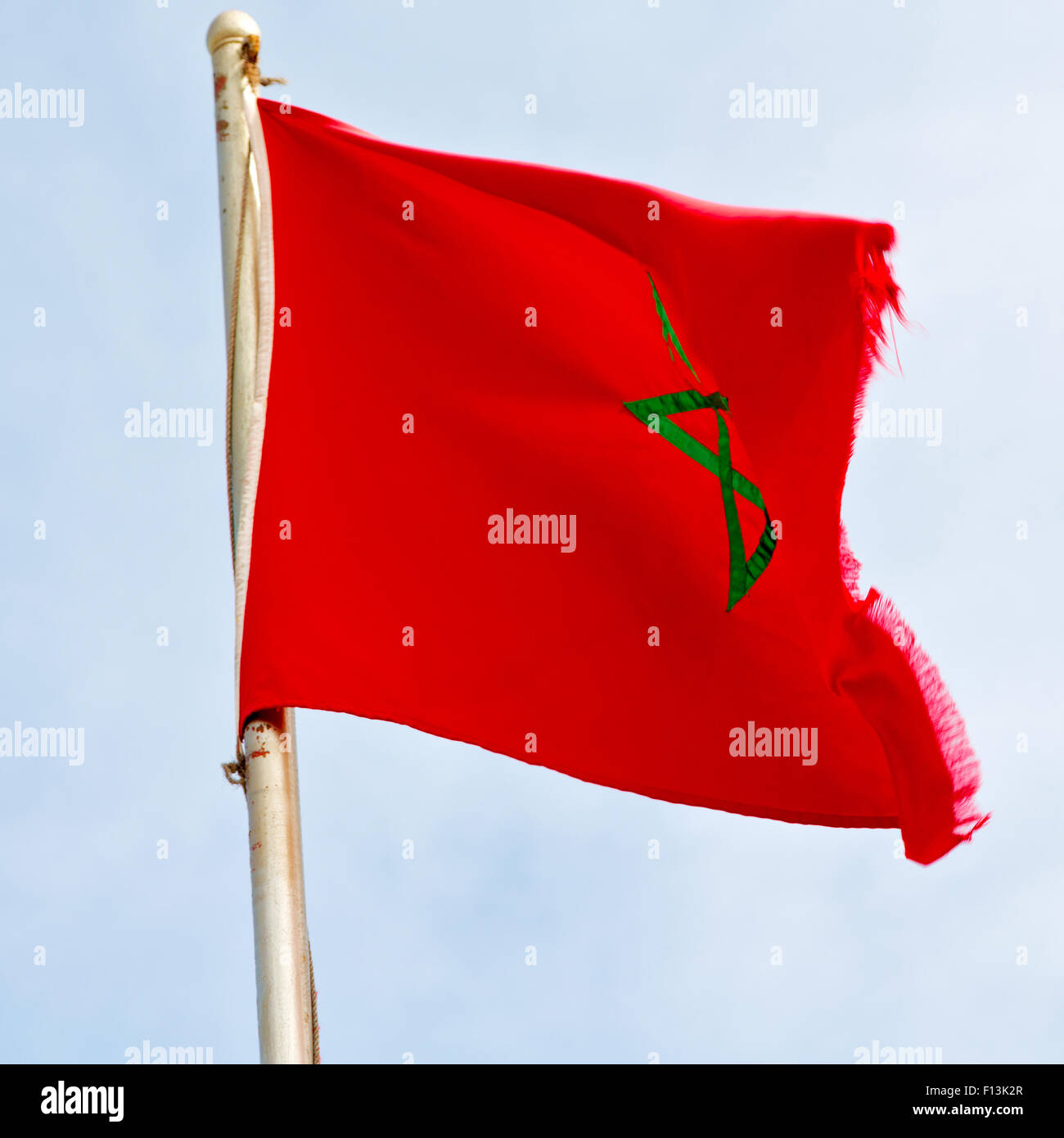 waving flag in the blue sky tunisia colour and wave Stock Photo - Alamy