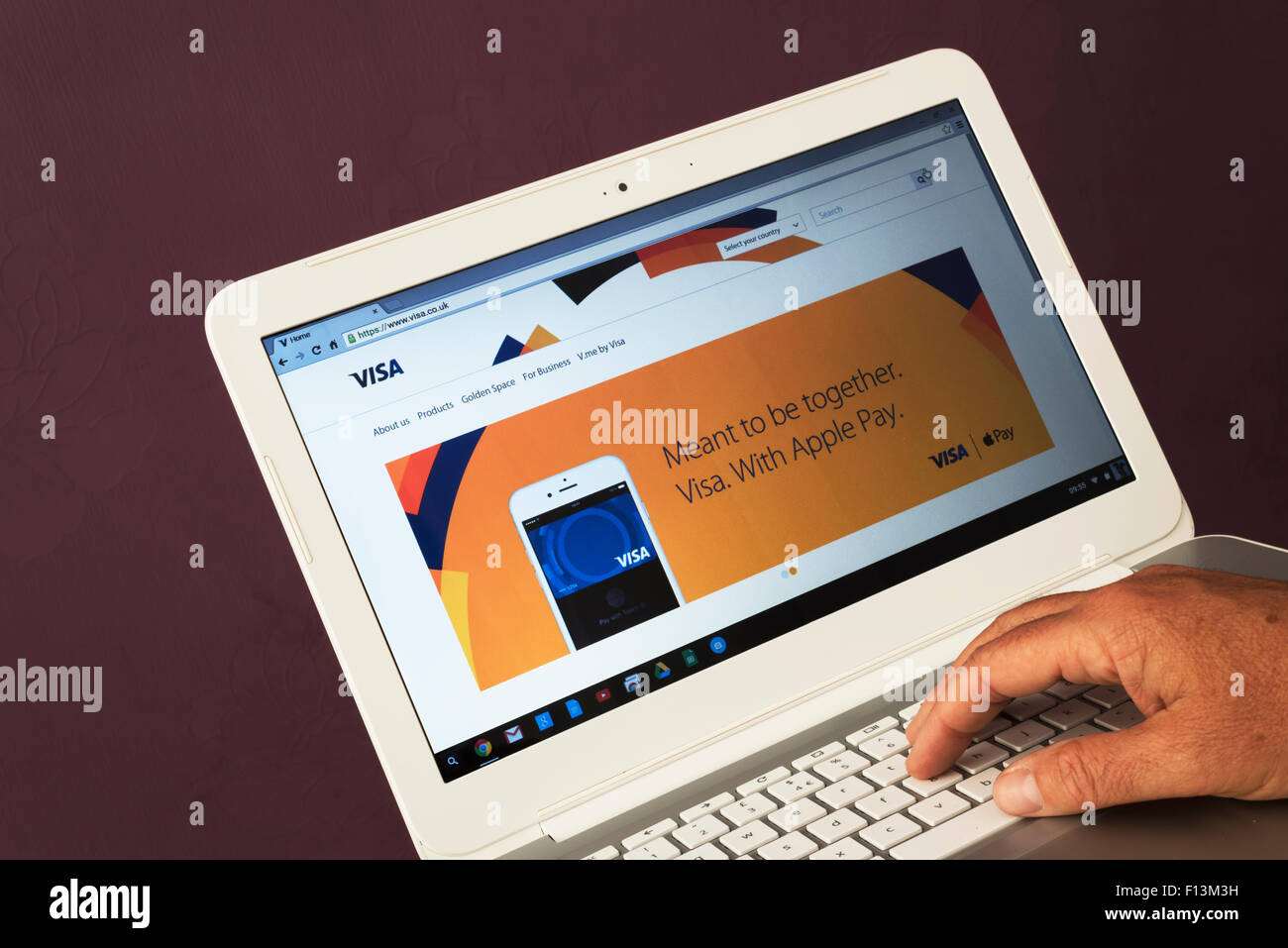 Visa company hi-res stock photography and images - Alamy