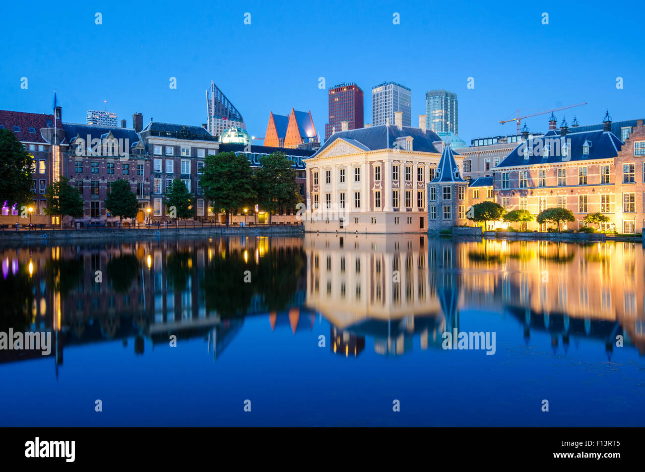 Hague architecture hi-res stock photography and images - Alamy