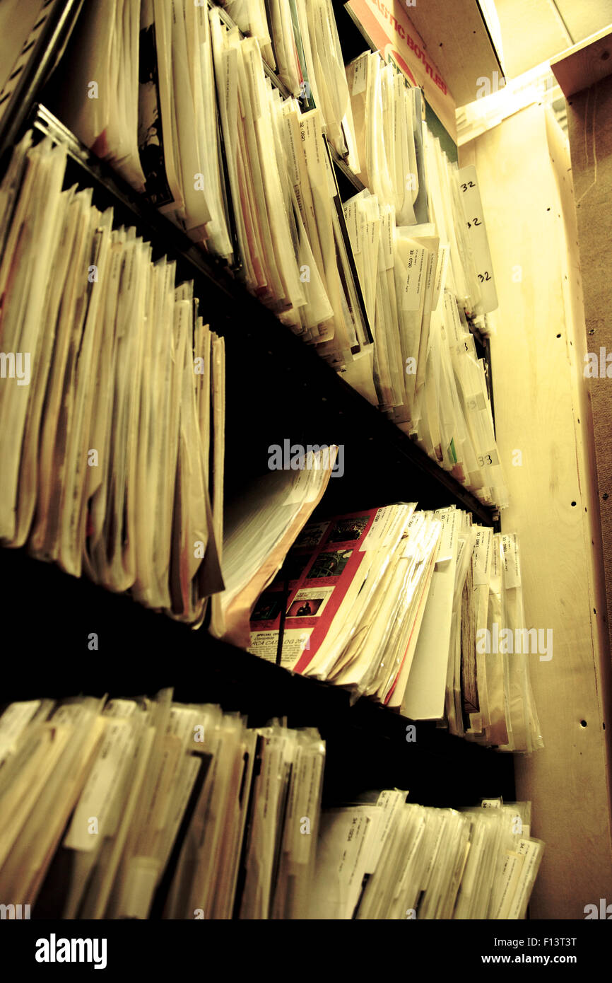 Vinyl records shop. chicago Stock Photo - Alamy