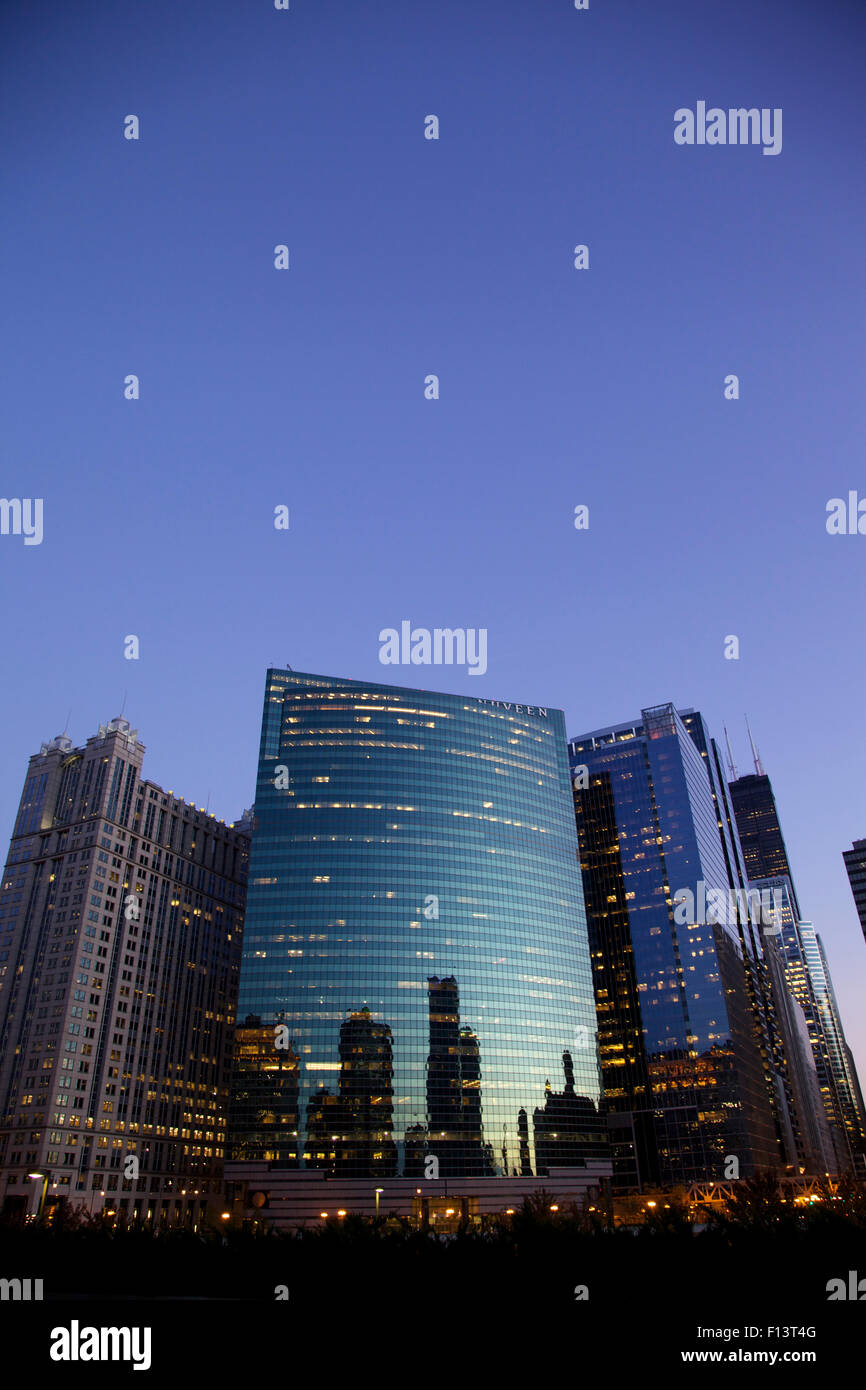 West Wacker Drive Skyline in Chicago Stock Photo - Alamy