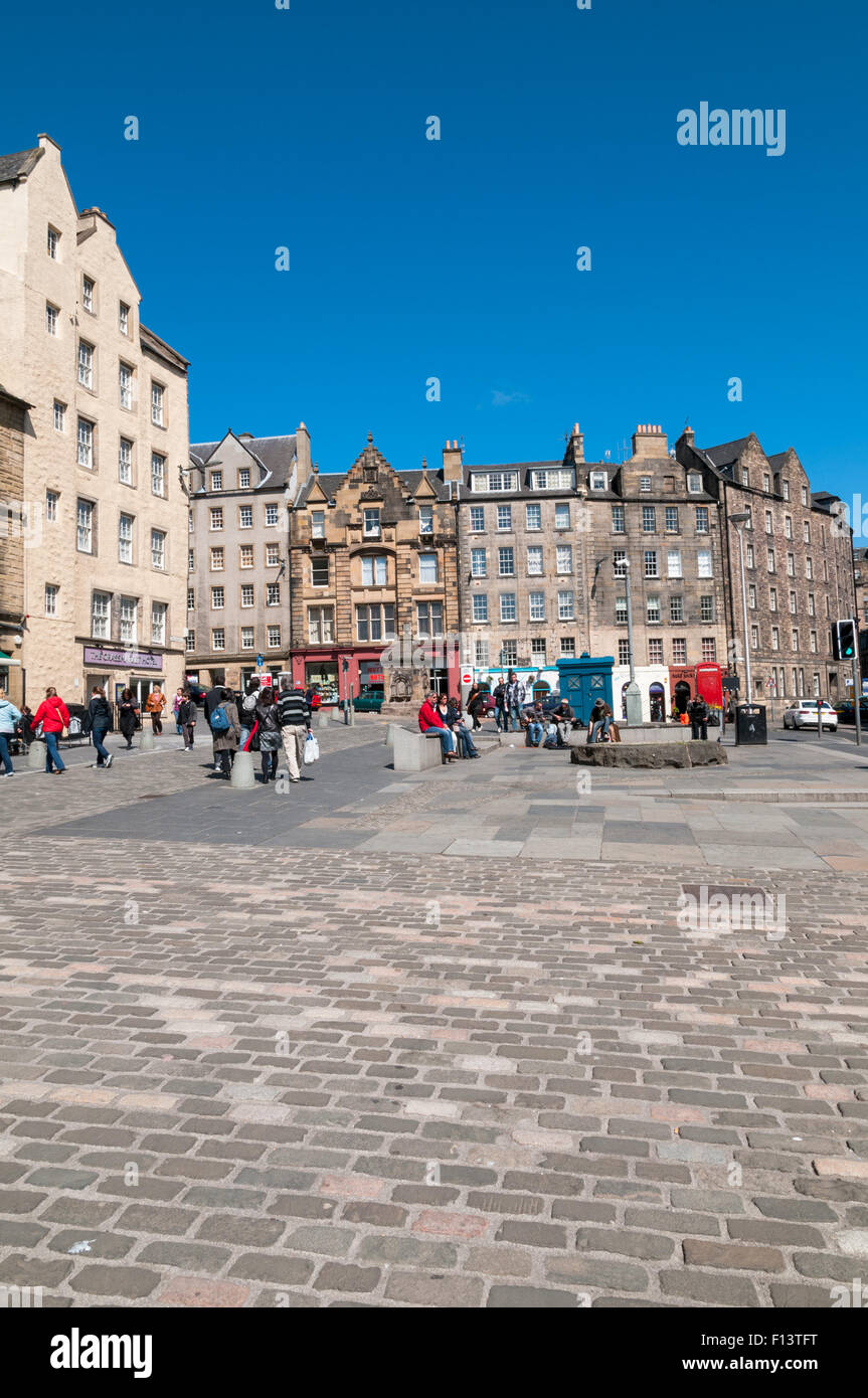 Ediburgh house hi-res stock photography and images - Alamy