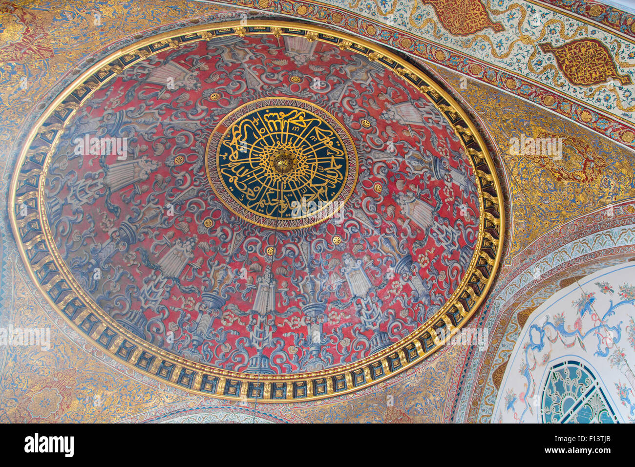 Dome Room Topkapi Palace Istanbul Turkey Stock Photo - Alamy
