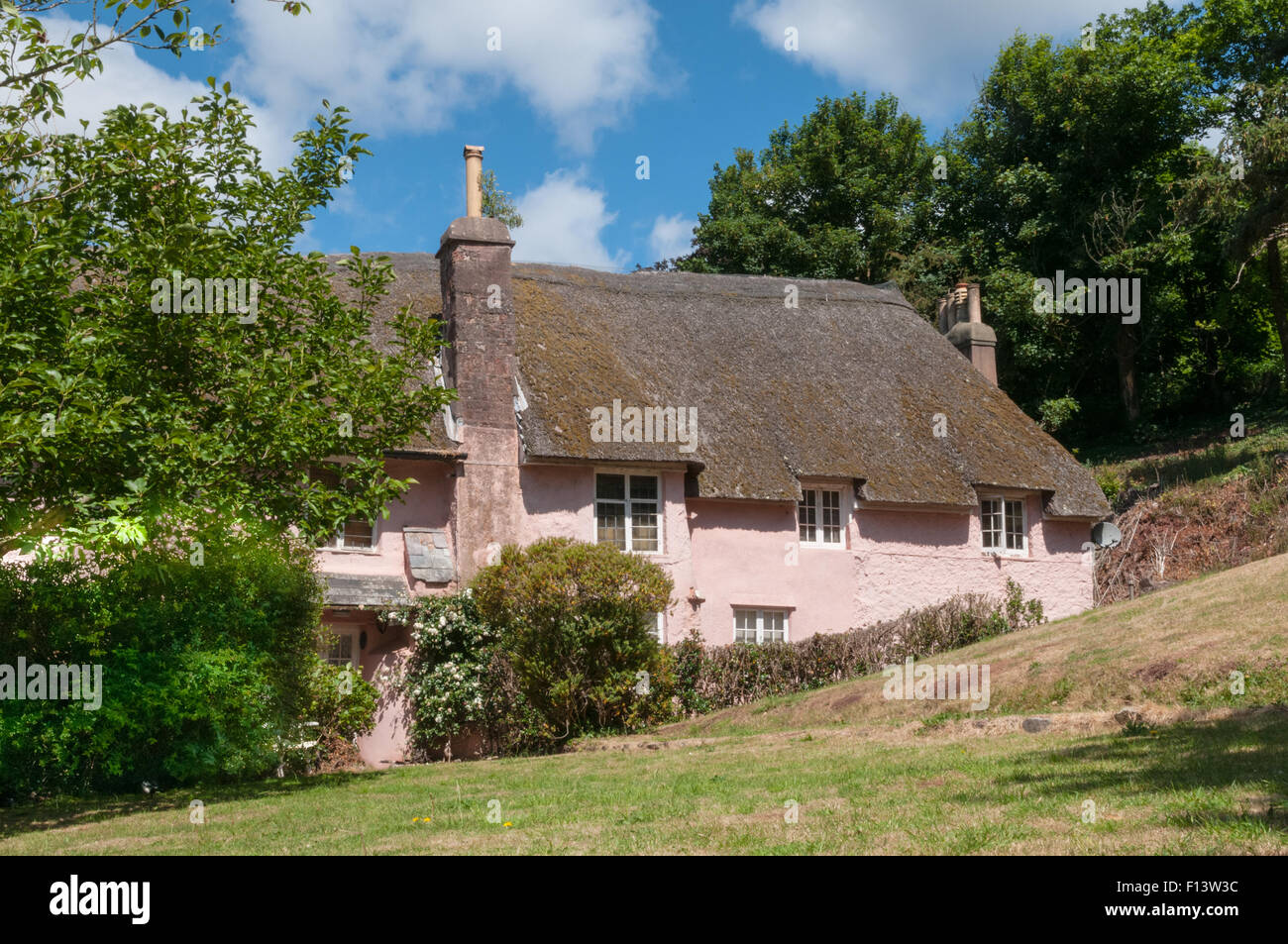 Cockington village hi-res stock photography and images - Alamy