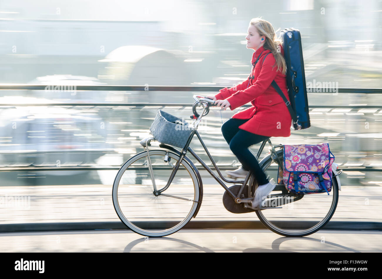 Lady bike hi-res stock photography and images - Alamy
