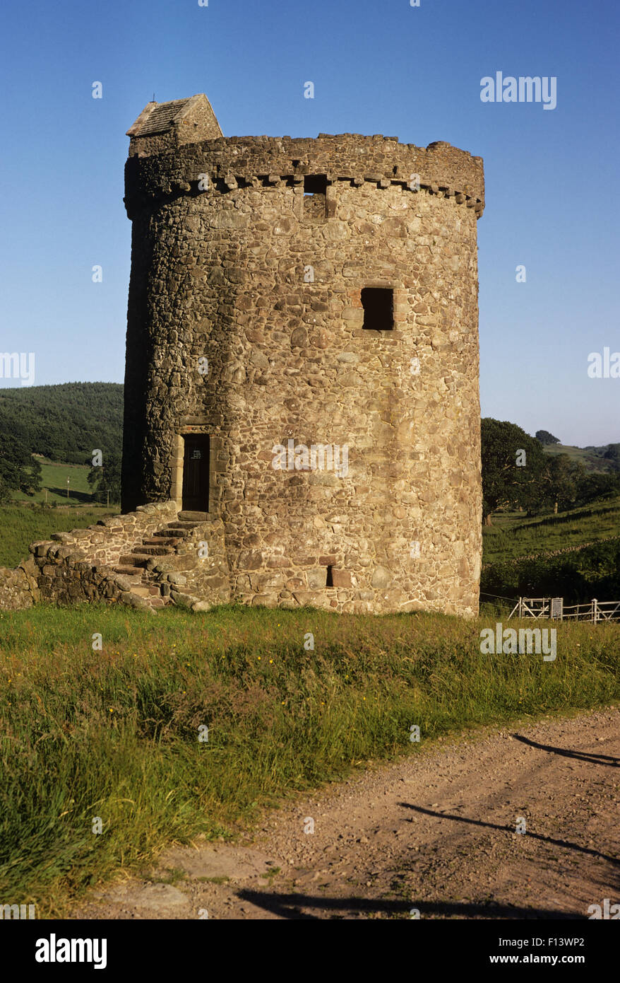 Orchardton Tower, a ruined tower house in Kirkcudbrightshire, Scotland ...