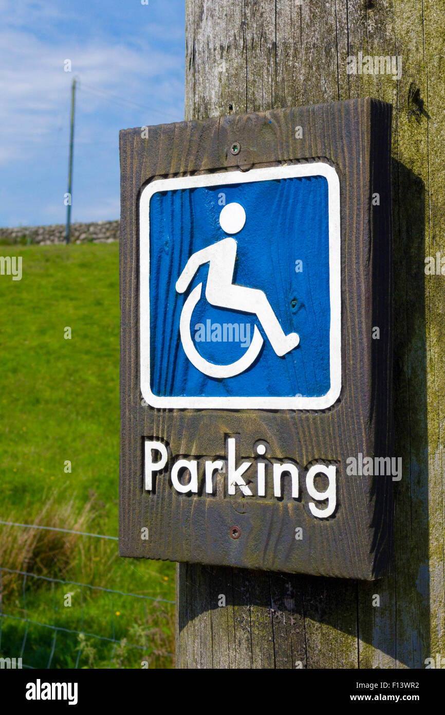 Disabled Parking Space Sign, UK Stock Photo - Alamy