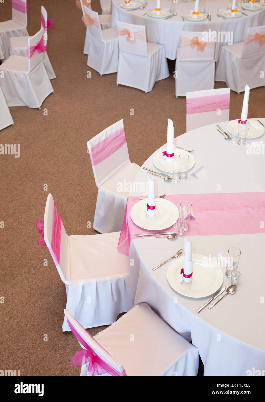 Wedding empty table hi-res stock photography and images - Alamy