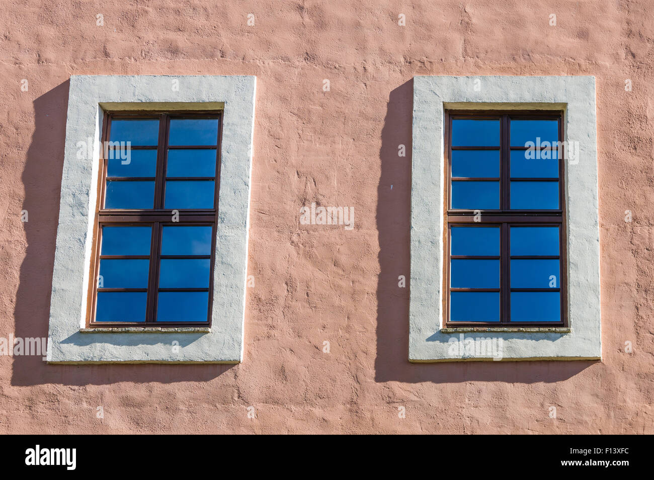 Twin windows in an ancient palace in Tuscany, Italy Stock Photo - Alamy
