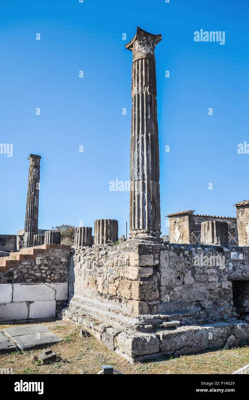 Roman archaeological ruins of the lost city of Pompeii, Italy Stock ...