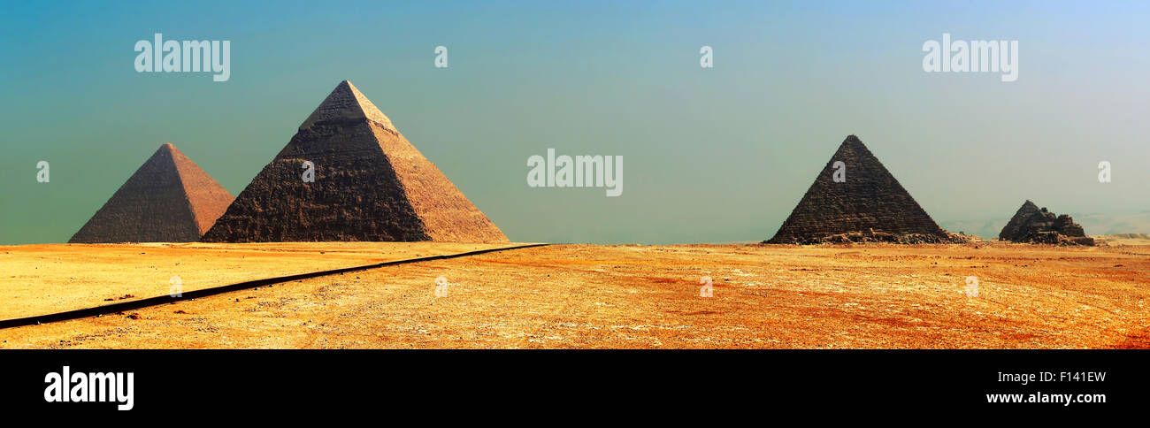 Egypt panorama pyramid, high resolution. Six pyramid Stock Photo - Alamy