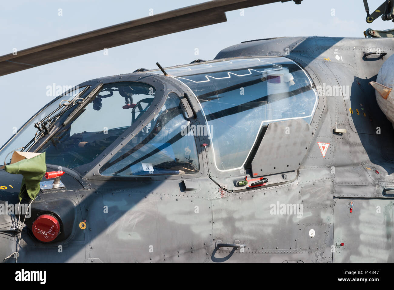 Ka 52 cockpit hi-res stock photography and images - Alamy