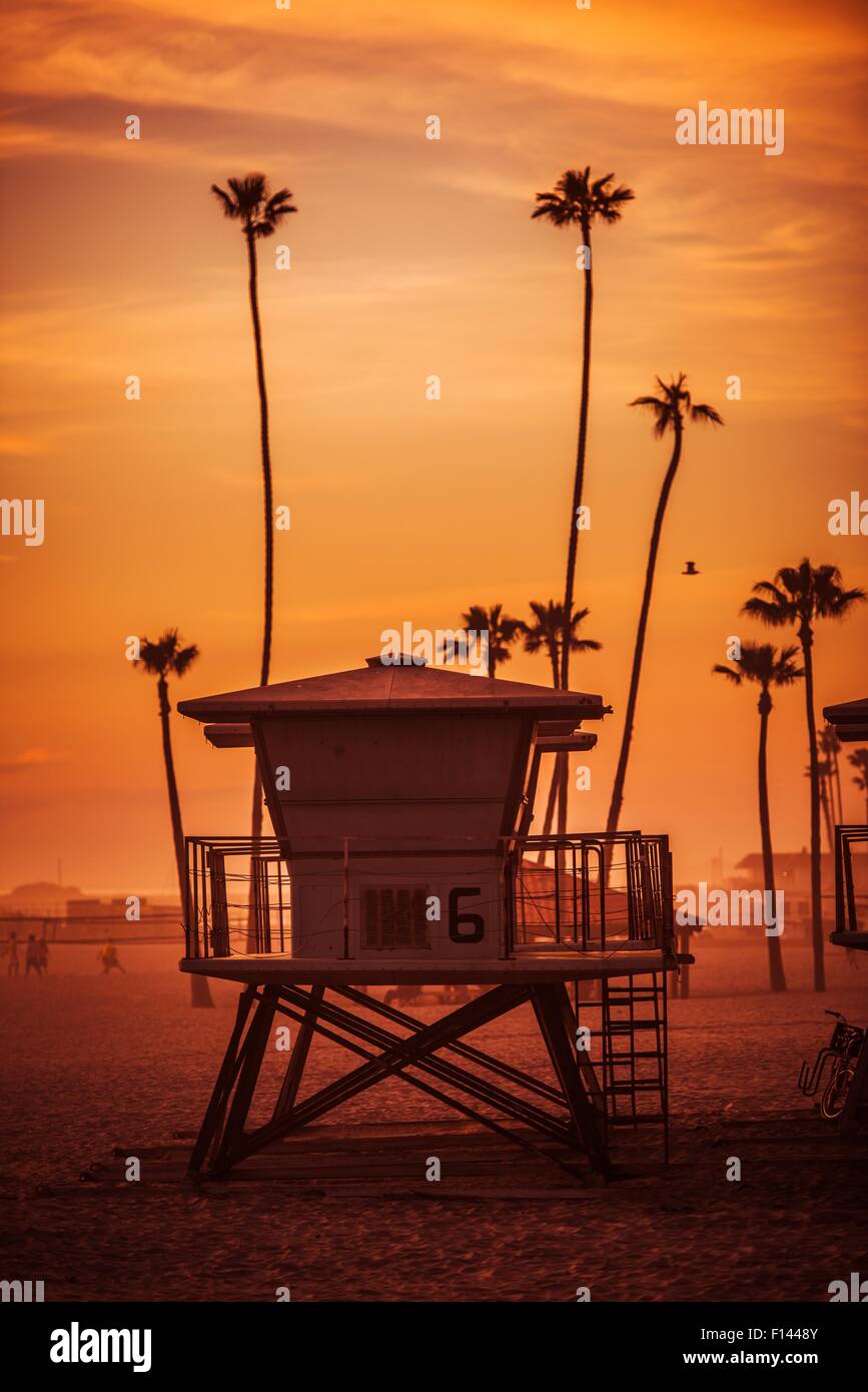 Ocean Beach Lifeguard Tower. Oceanside California Lifeguard Tower and ...