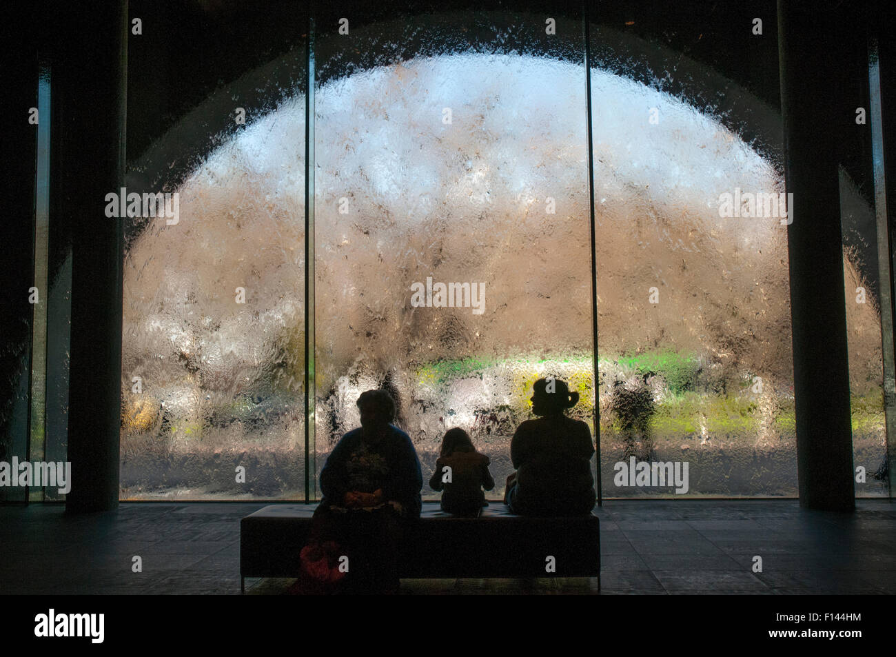 Waterwall of the National Gallery of Victoria, Melbourne Stock Photo ...