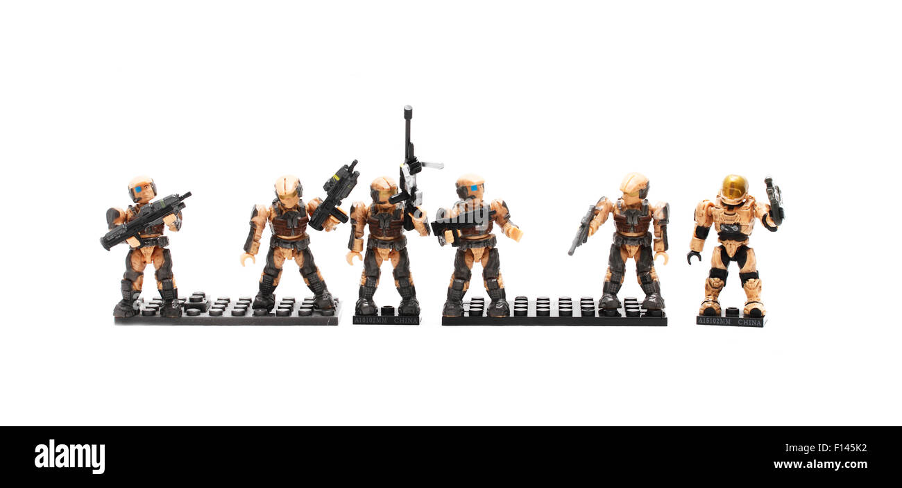 6 man UNSC Desert Combat Squad. EVA Spartan with five UNSC Marines , 2 ...