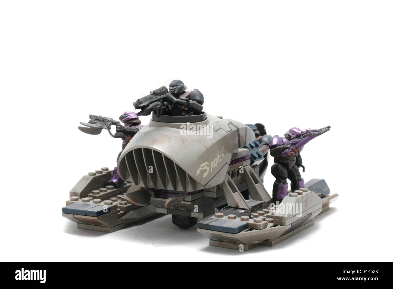 Brute Prowler - two blue brutes with two purple brutes, a needle ...