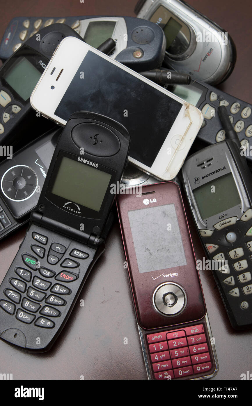 Old push button phones hi-res stock photography and images - Alamy
