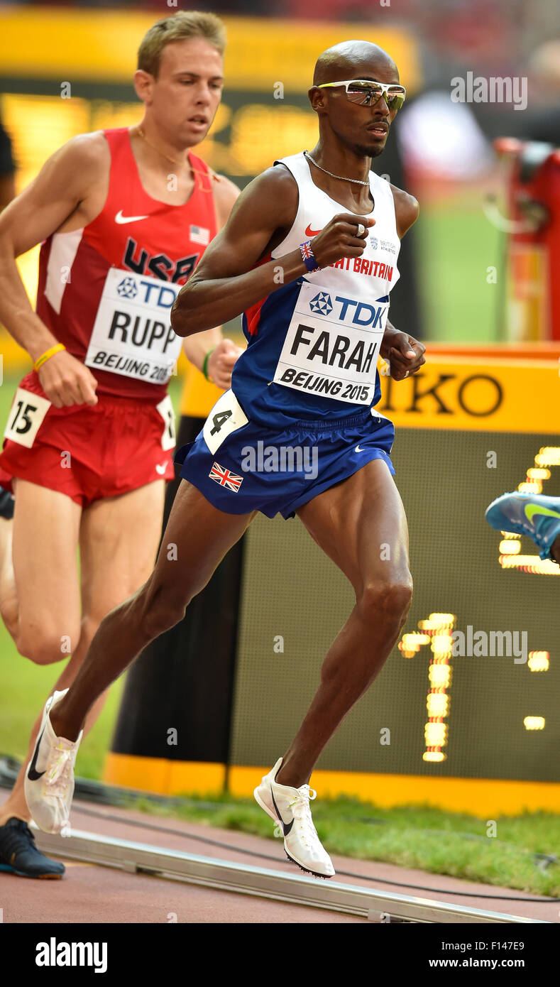 Medal ceremony of the mens 5000m hi-res stock photography and images ...