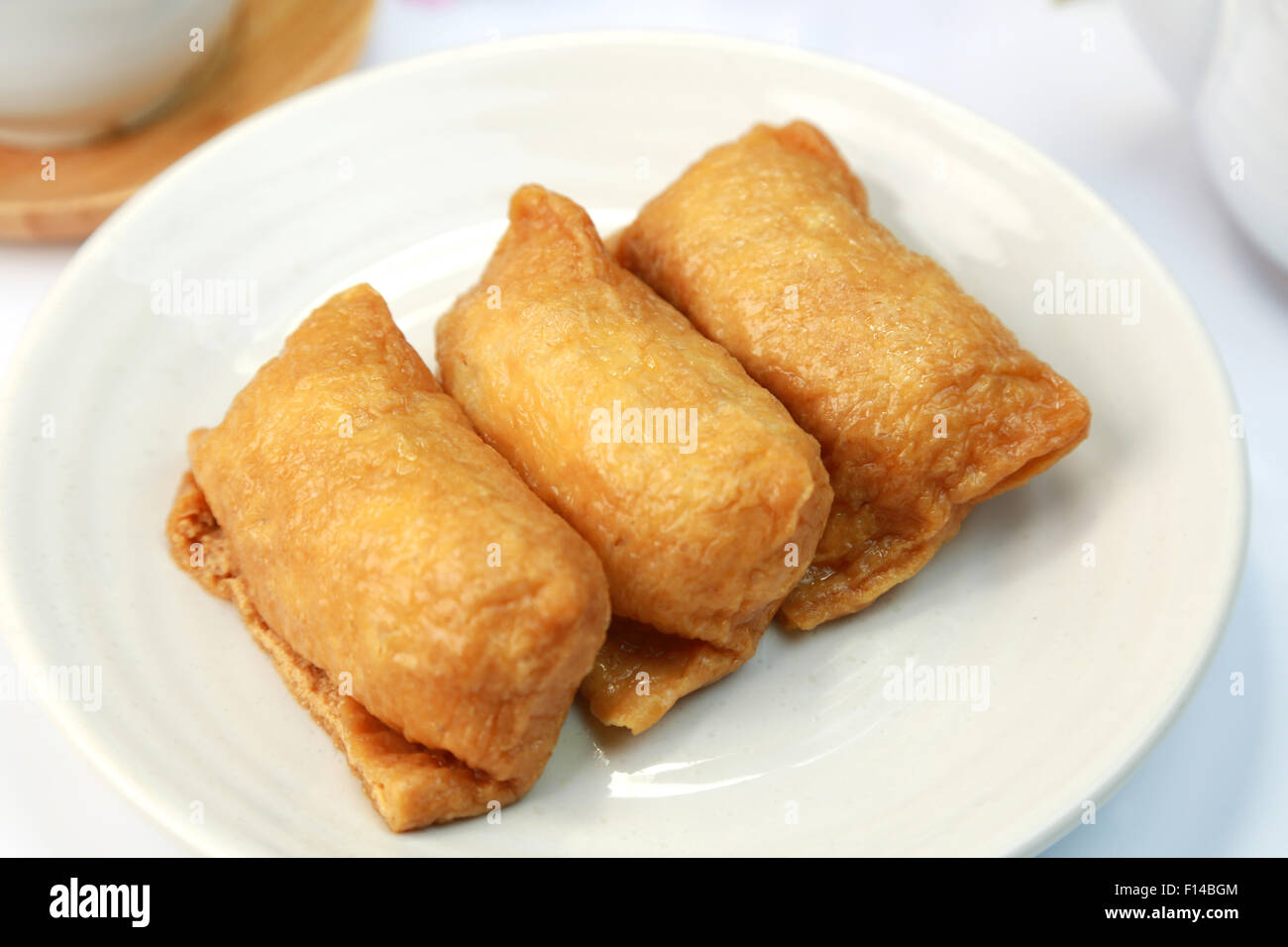 Inari sushi hi-res stock photography and images - Alamy