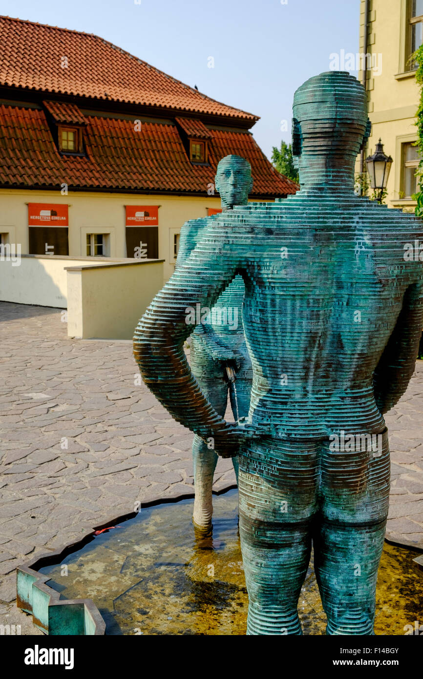 "Piss" - peeing statues at the Franz Kafka museum in Prague, Czech ...