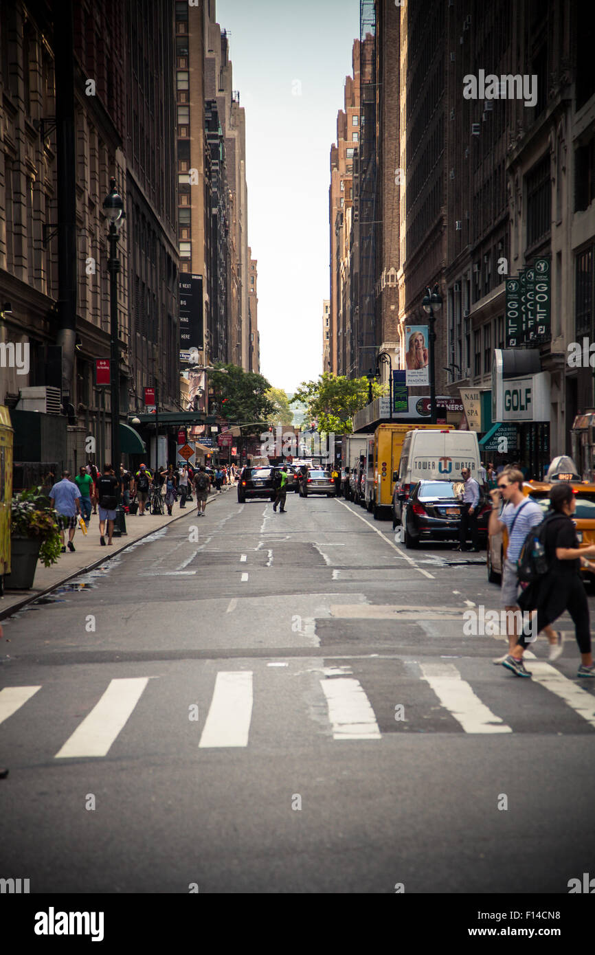 Manhattan New York City street scene Stock Photo - Alamy