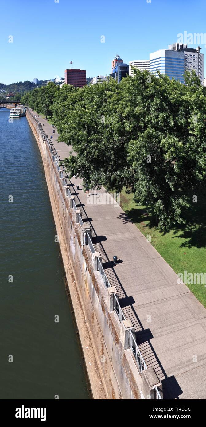Portland waterfront, Oregon Stock Photo - Alamy