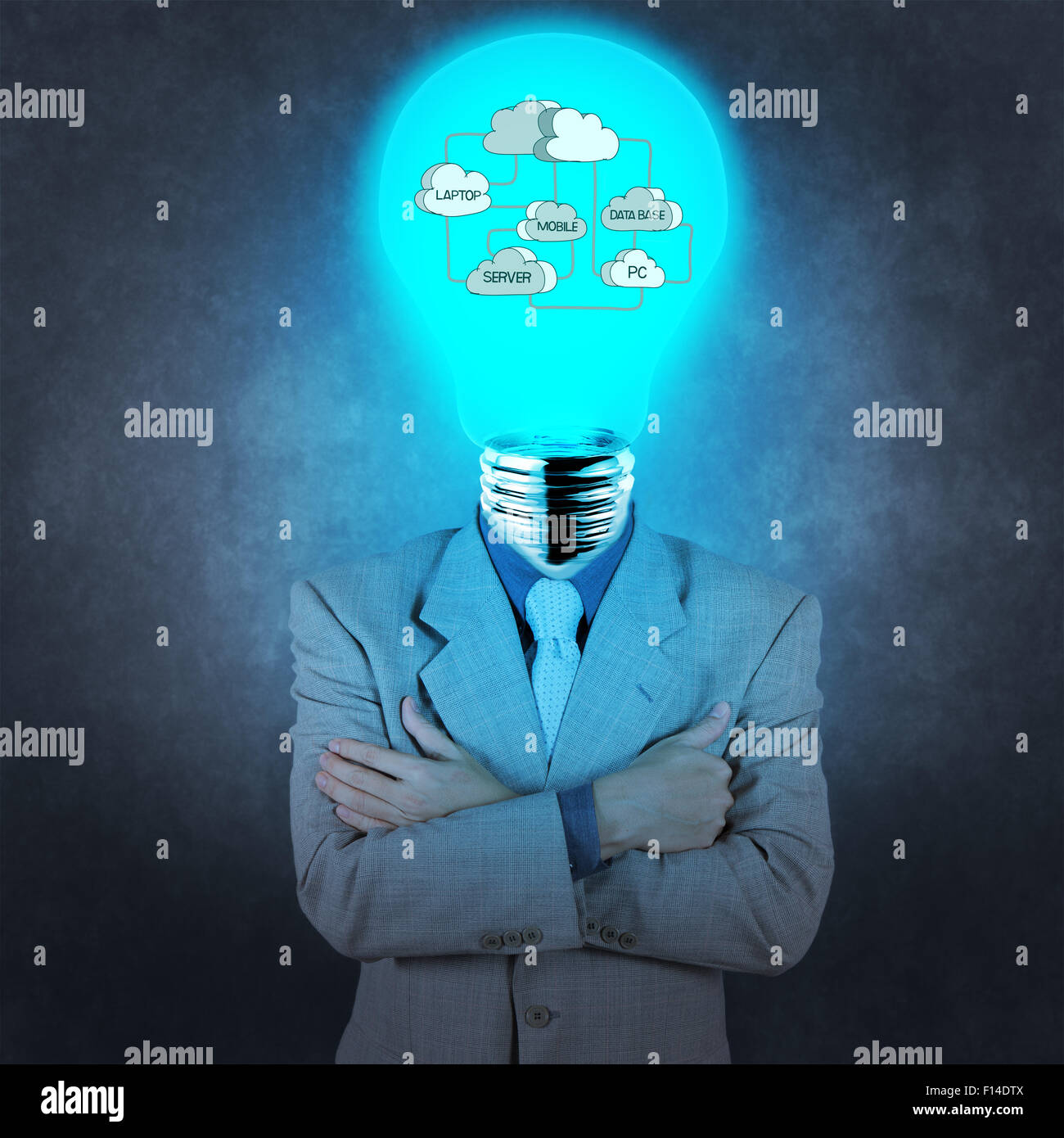 Businessman light bulb head with Cloud Computing diagram as concept ...