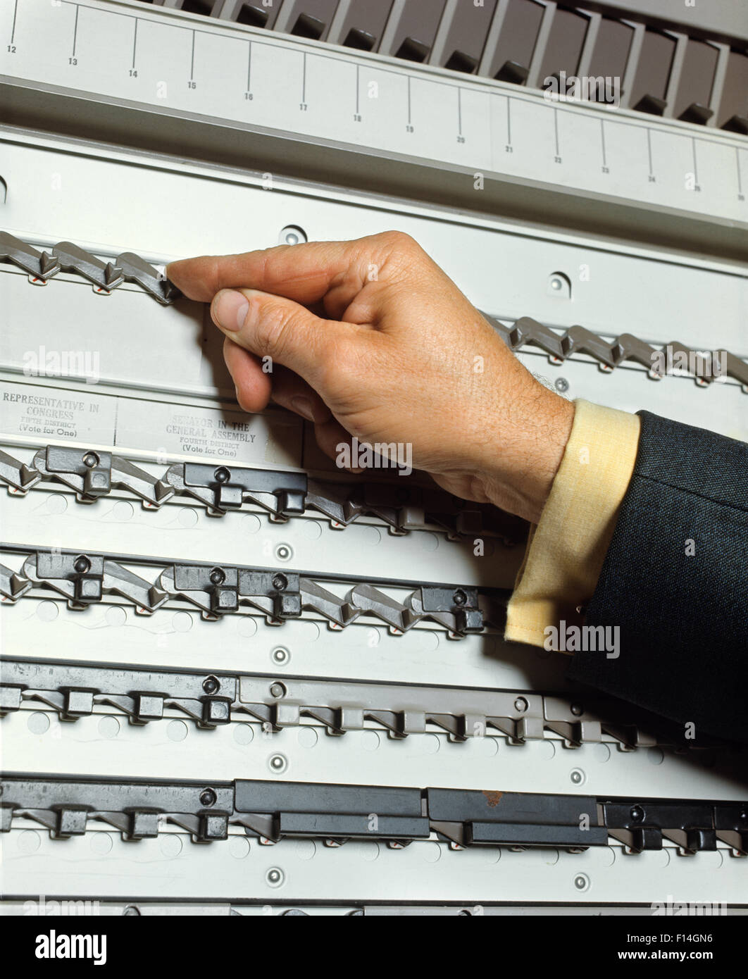 Voting machine vintage hi-res stock photography and images - Alamy