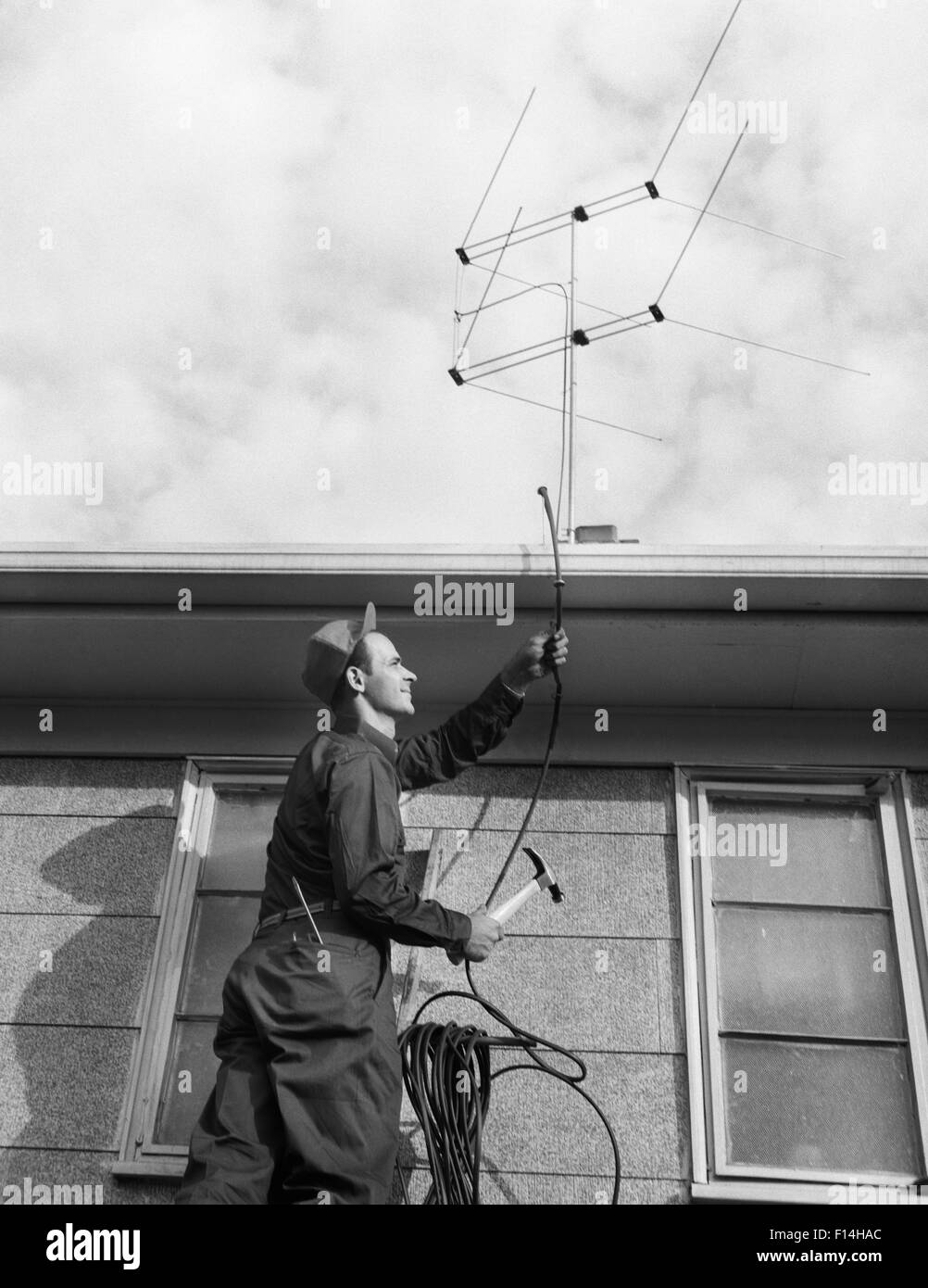 1960s tv antenna hi-res stock photography and images - Alamy