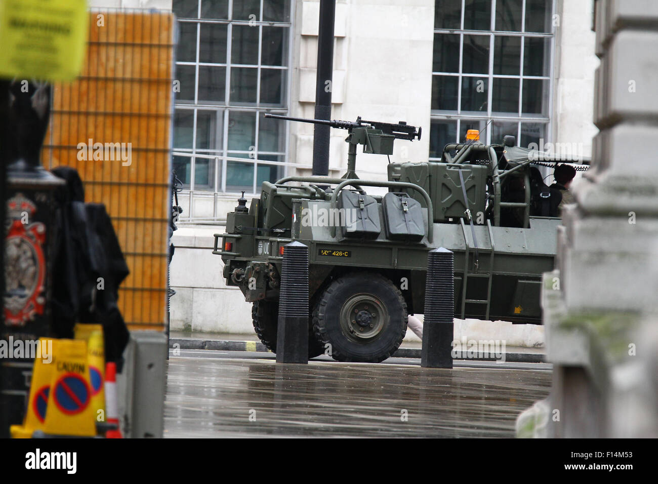 Tom Cruise filming scenes in London 2013 Stock Photo - Alamy