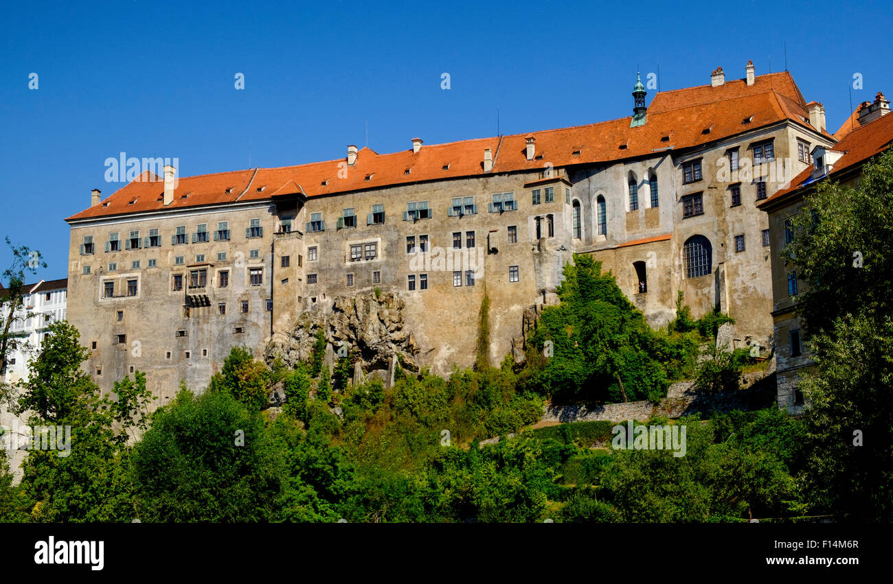 Český Krumlov Castle - a UNESCO World Heritage site on the Vltava River ...