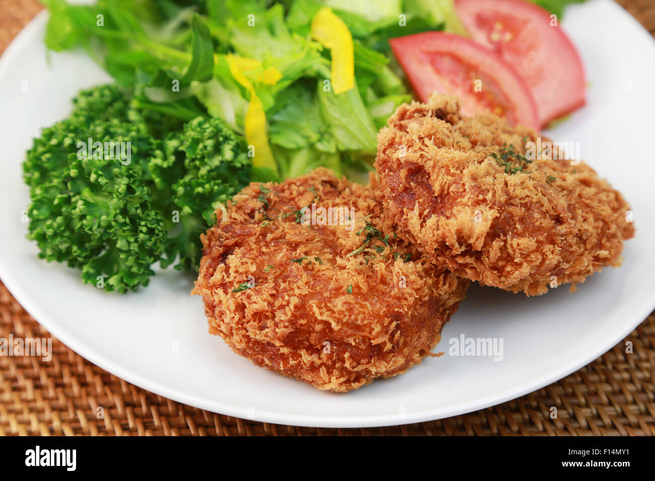 Minced meat cutlets Stock Photo - Alamy