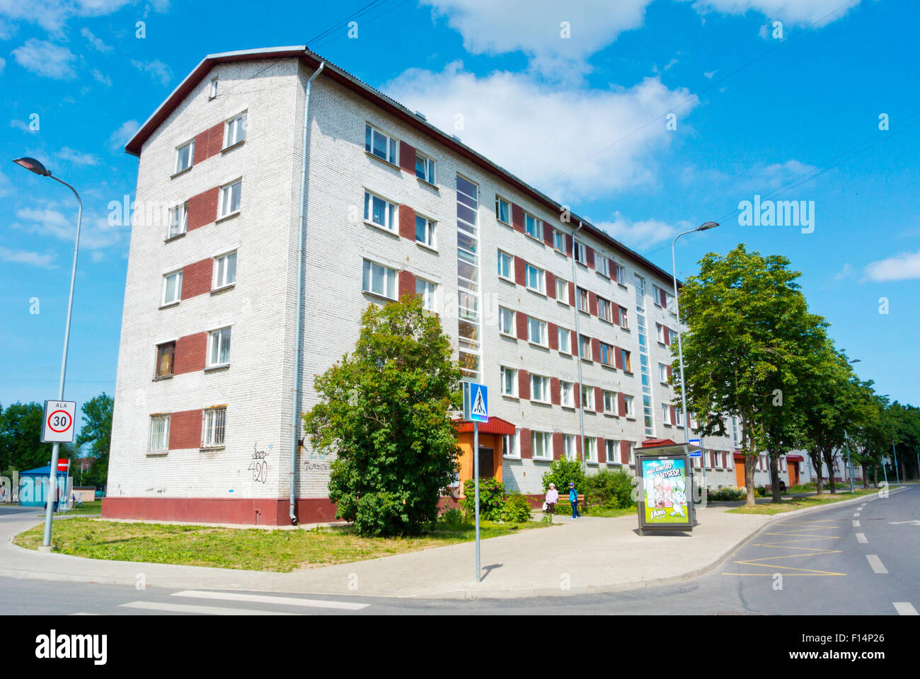 Building block eastern europe hi-res stock photography and images - Alamy