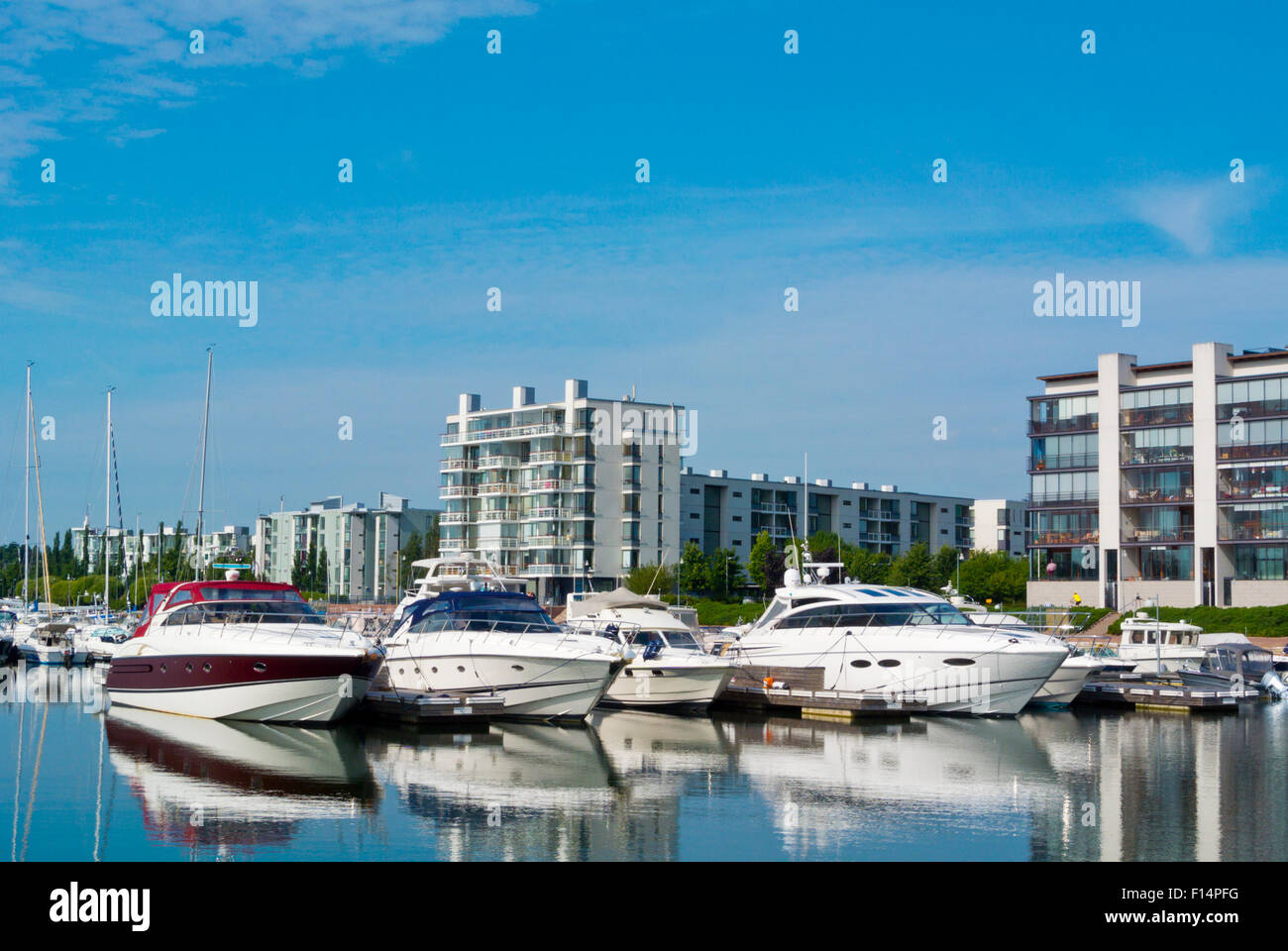 Helsinki harbour hi-res stock photography and images - Alamy