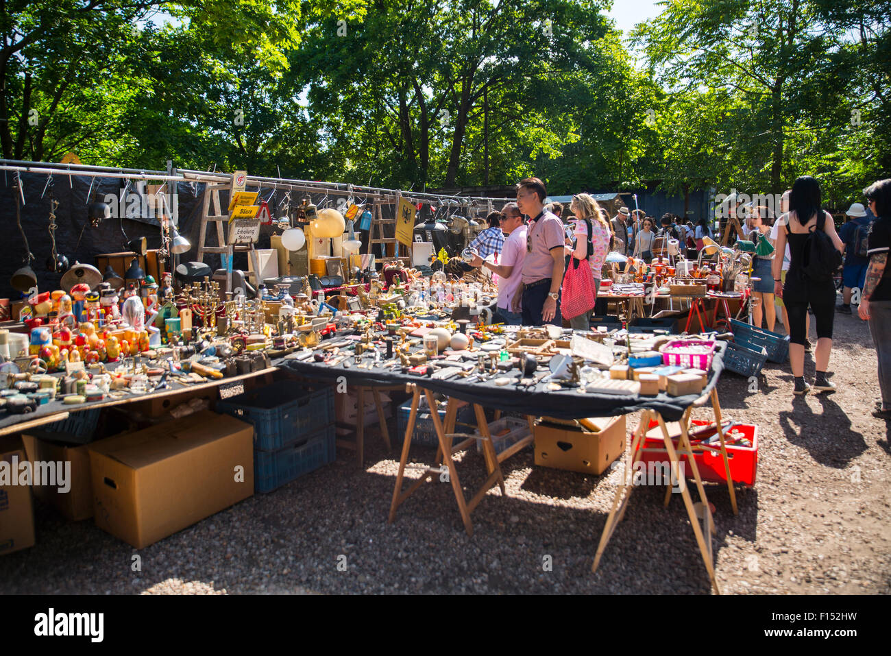 Berlin mauerpark flea market hi-res stock photography and images - Alamy