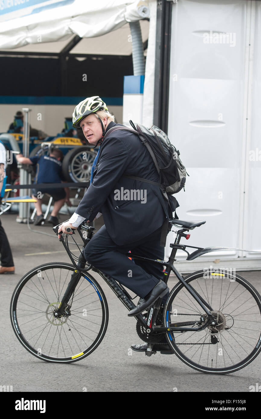 Boris Johnson drives a Formula E car in Battersea Park ahead of the ...