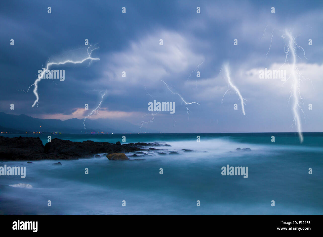 Lightening bolt beach hi-res stock photography and images - Alamy