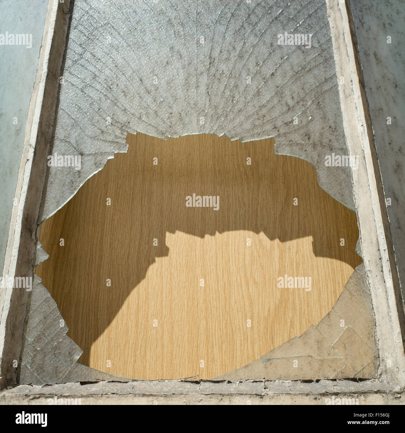 Smashed wood hi-res stock photography and images - Alamy