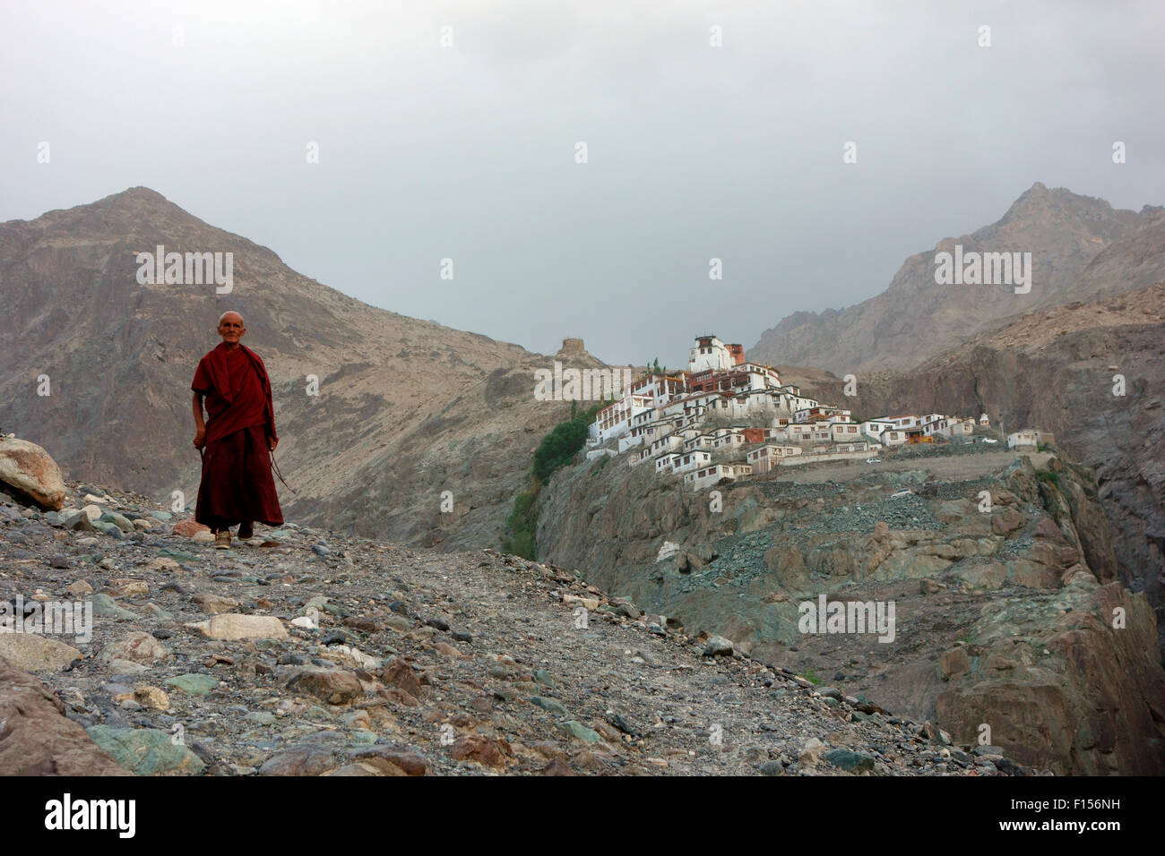 Old Buddhist monk in front of the Diskit Monastery, Nubra Valley ...