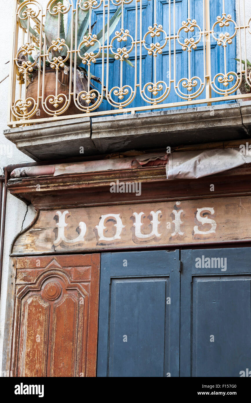 Ille-sur-Têt, Languedoc-Roussillon, France Stock Photo - Alamy