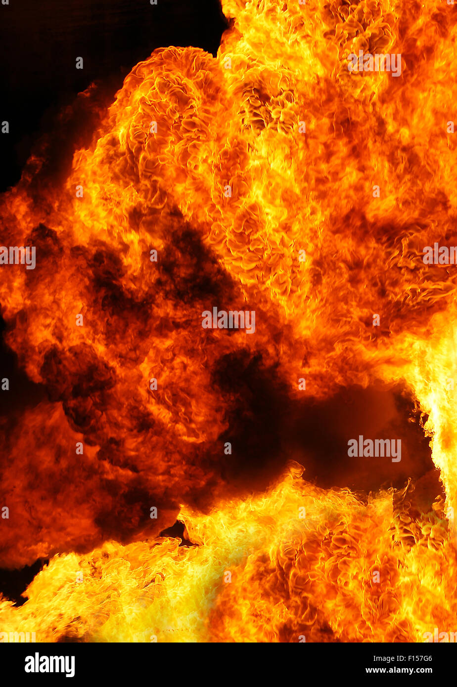Explosion hi-res stock photography and images - Alamy