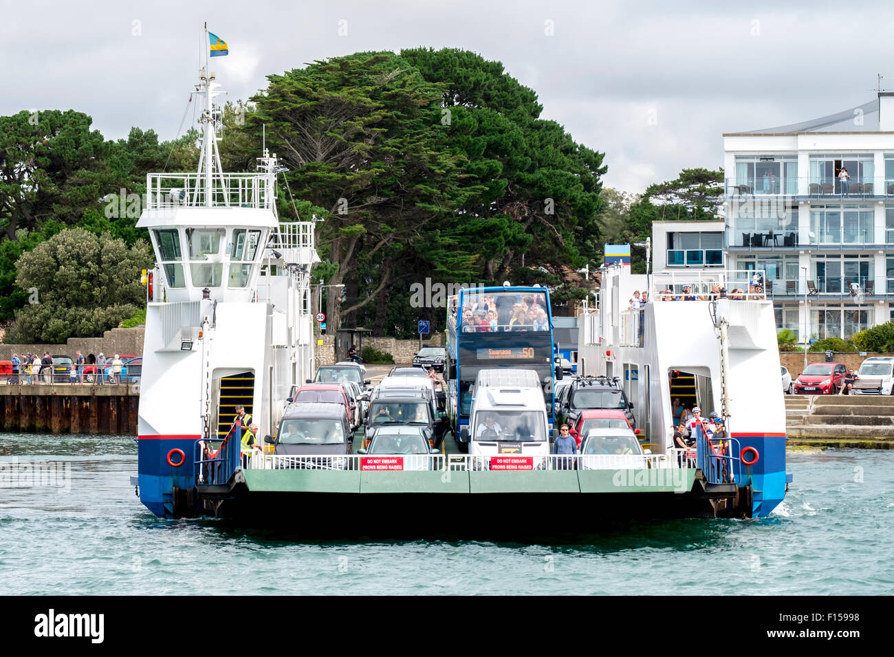 Sandbanks chain ferry full of vehicles, Poole Dorset UK Stock Photo - Alamy