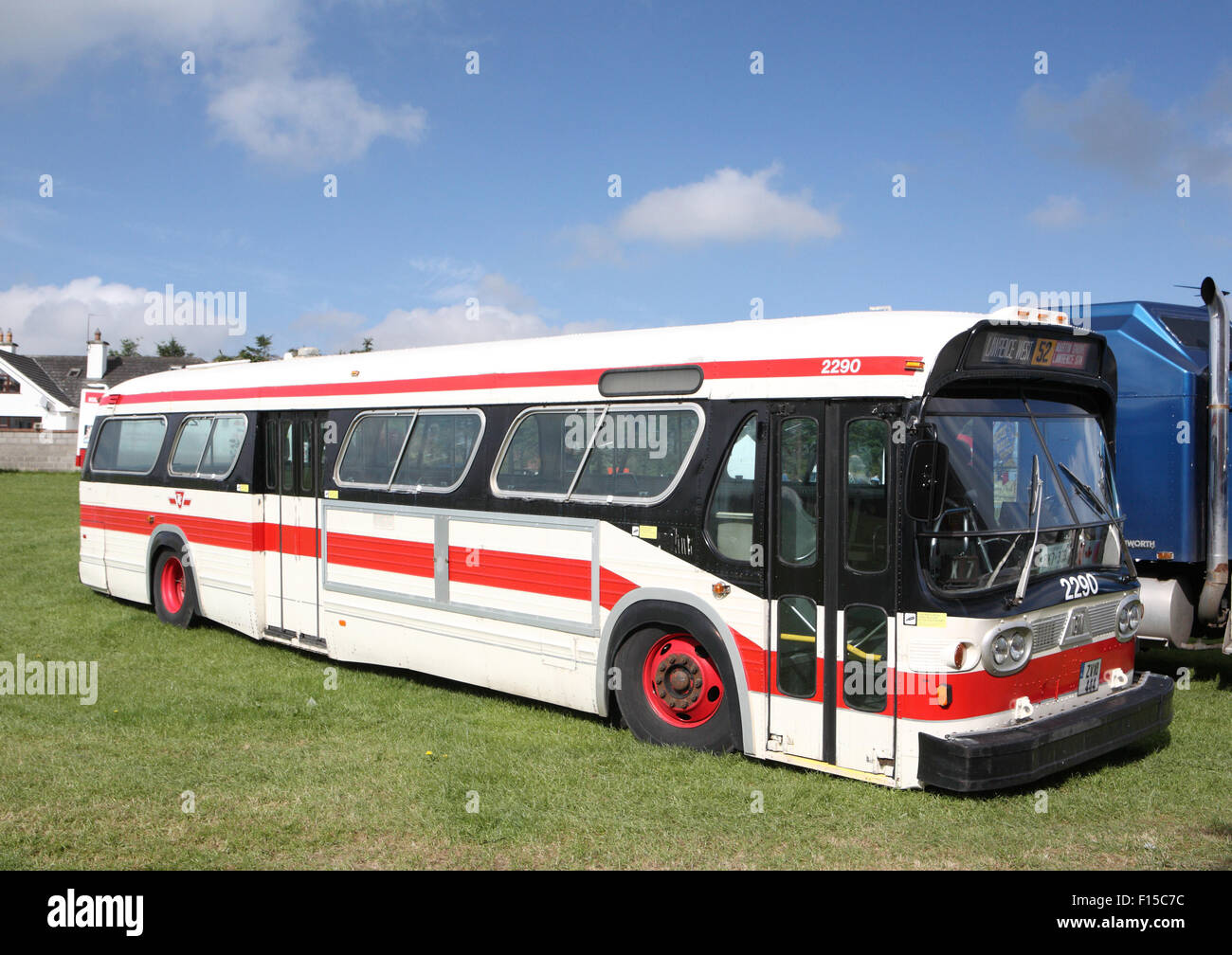 Ttc bus hi-res stock photography and images - Alamy