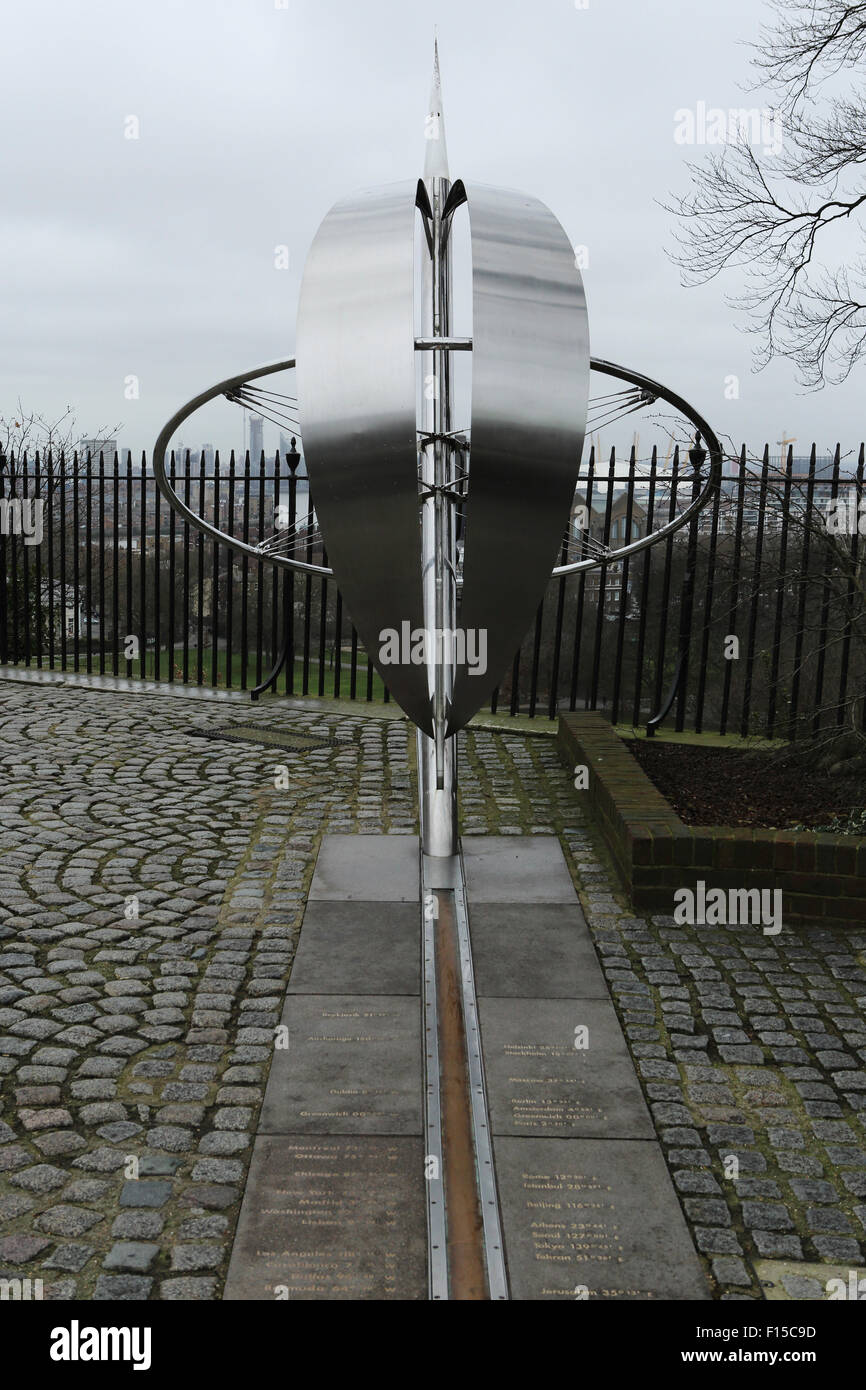 Sculpture marking the Meridian Line at the Royal Observatory in ...