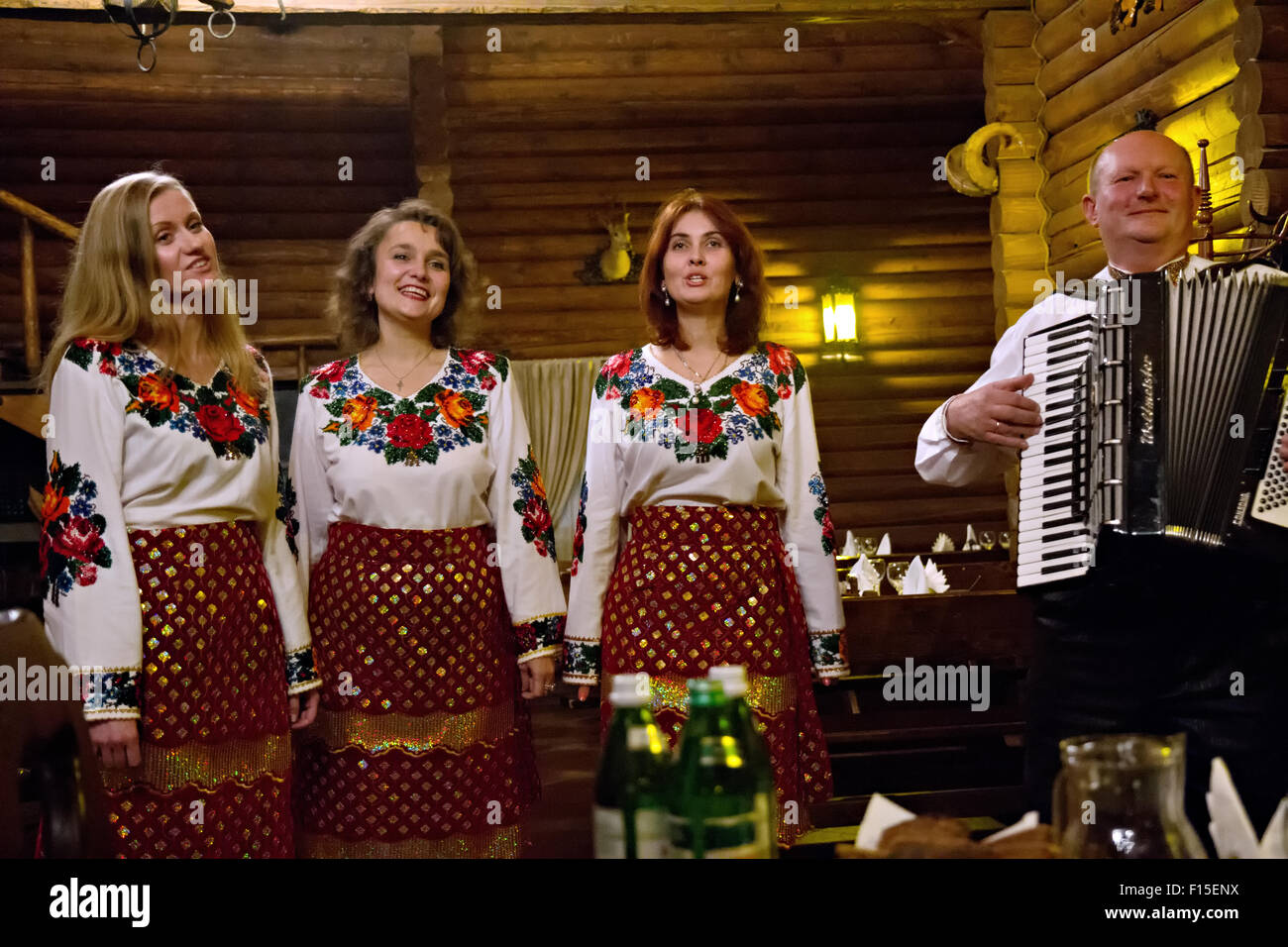 Ukrainian folk costumes hi-res stock photography and images - Alamy