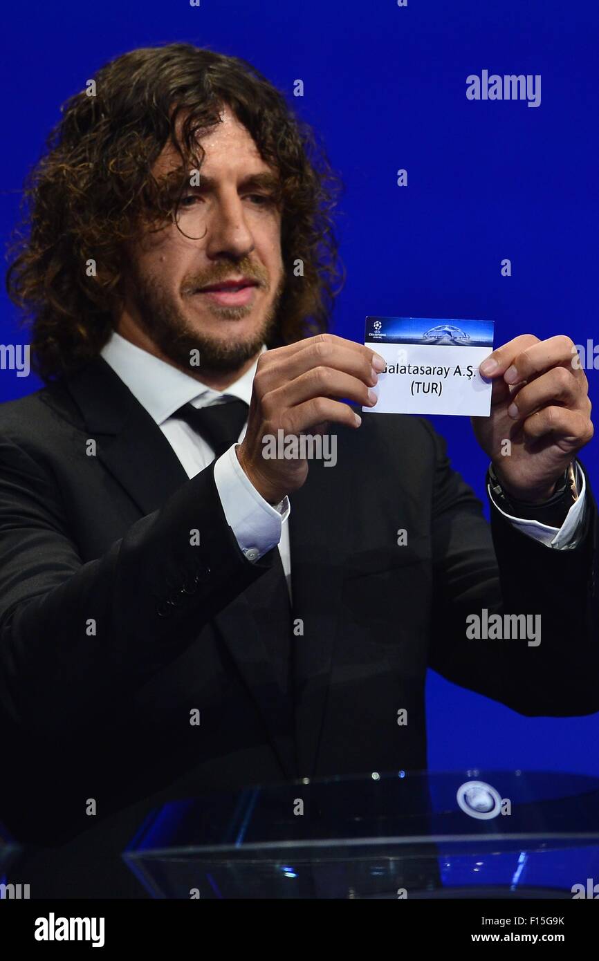 Monaco, Monaco. 27th Aug, 2015. CARLES PUYOL shows the draw result of ...