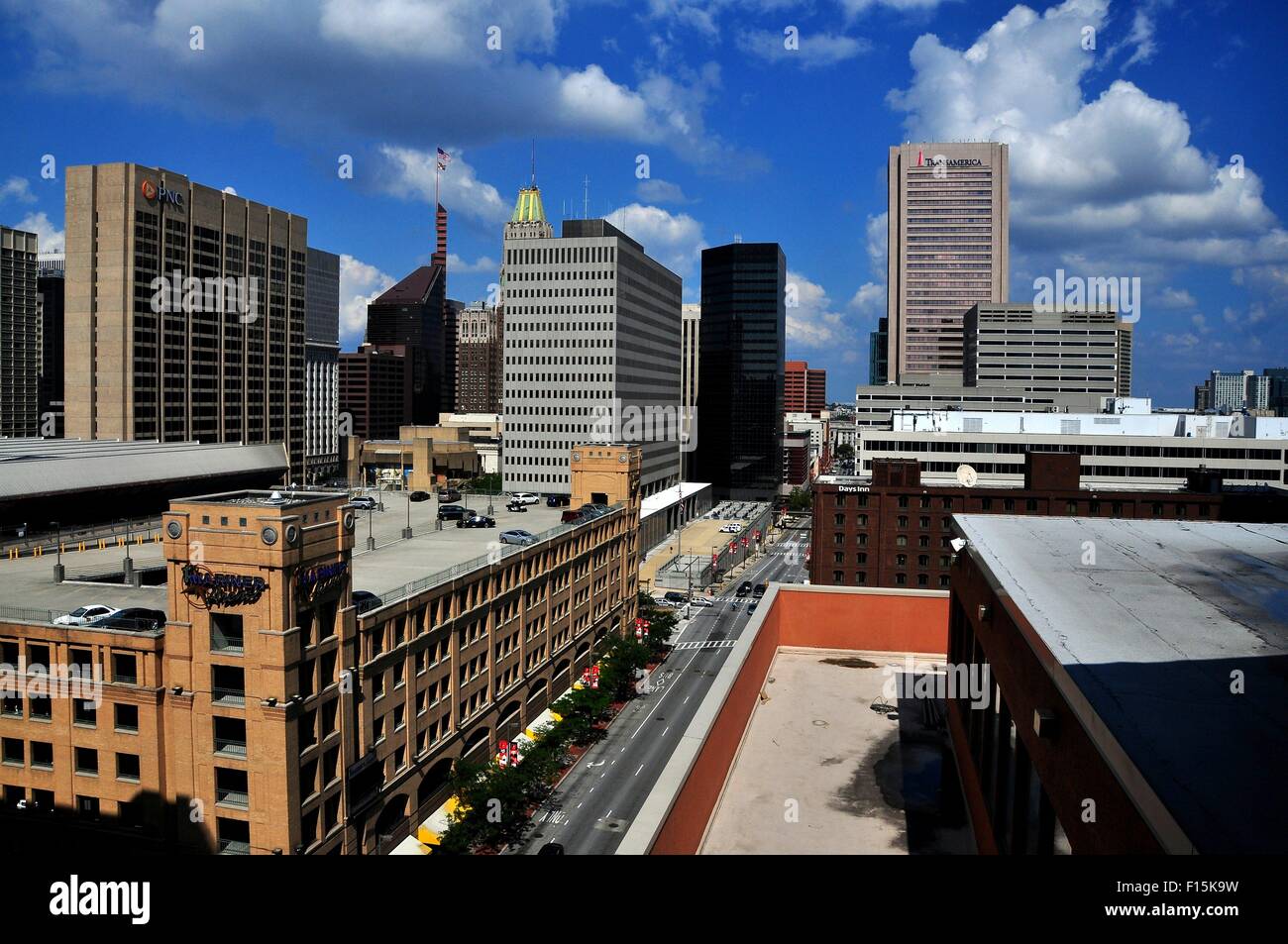 Baltimore, Maryland: View of Pratt Street in downtown Baltimore lined ...